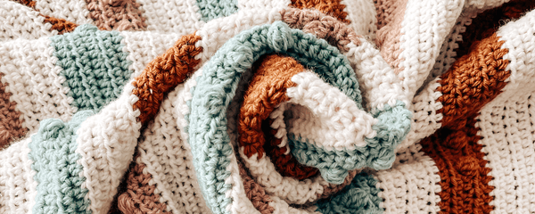 CJ Design (Dani Jaimalis) – Lion Brand Yarn