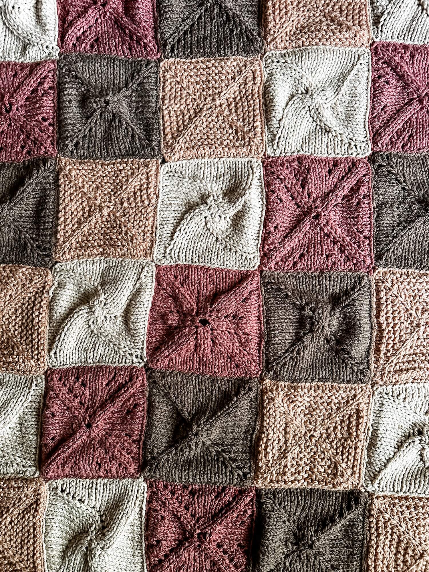 Knit Kit - Center Square Throw – Lion Brand Yarn