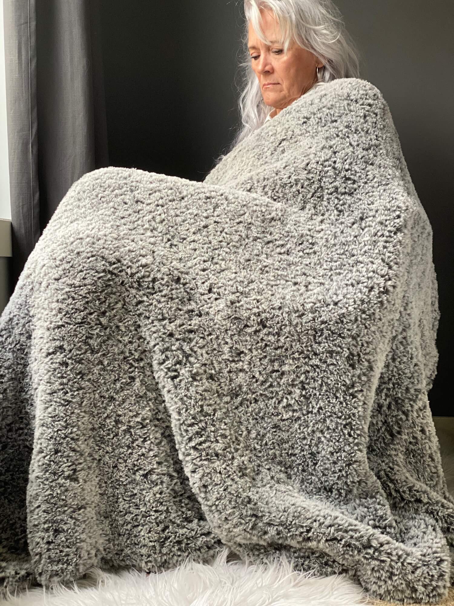 Knit Kit - The Luxe Throw – Lion Brand Yarn