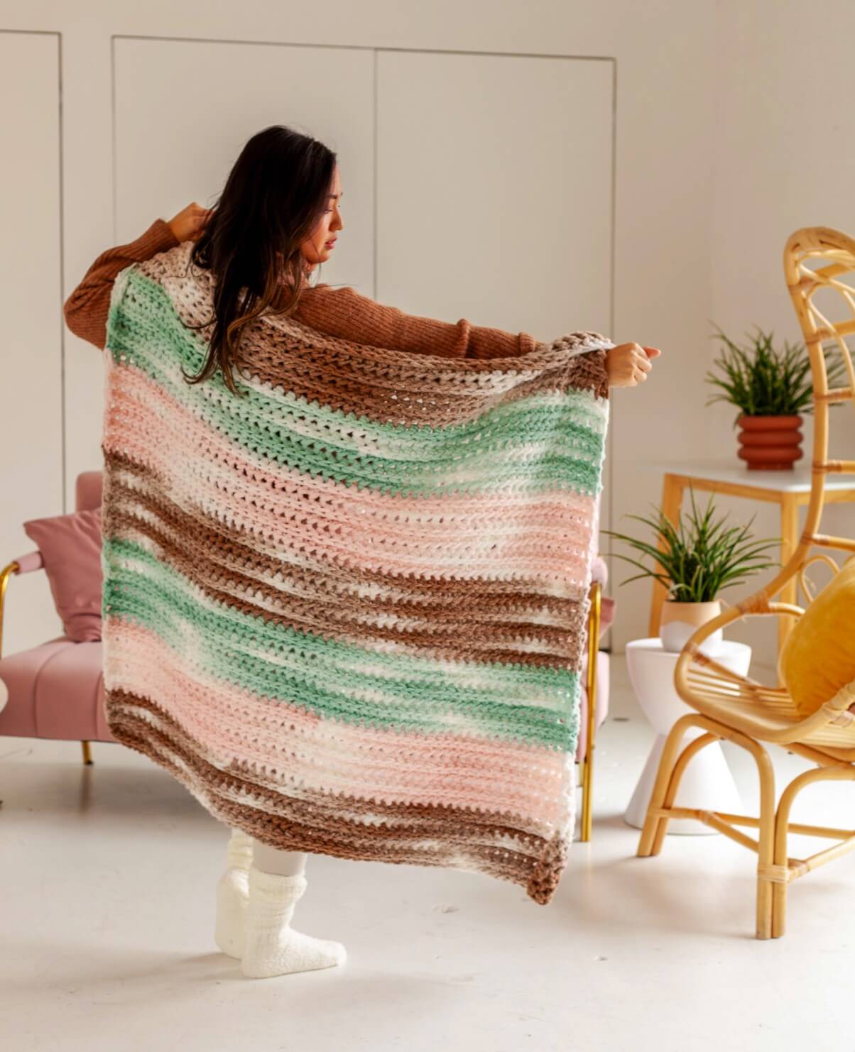 Crochet Kit - Buttercream Blanket – Lion Brand Yarn