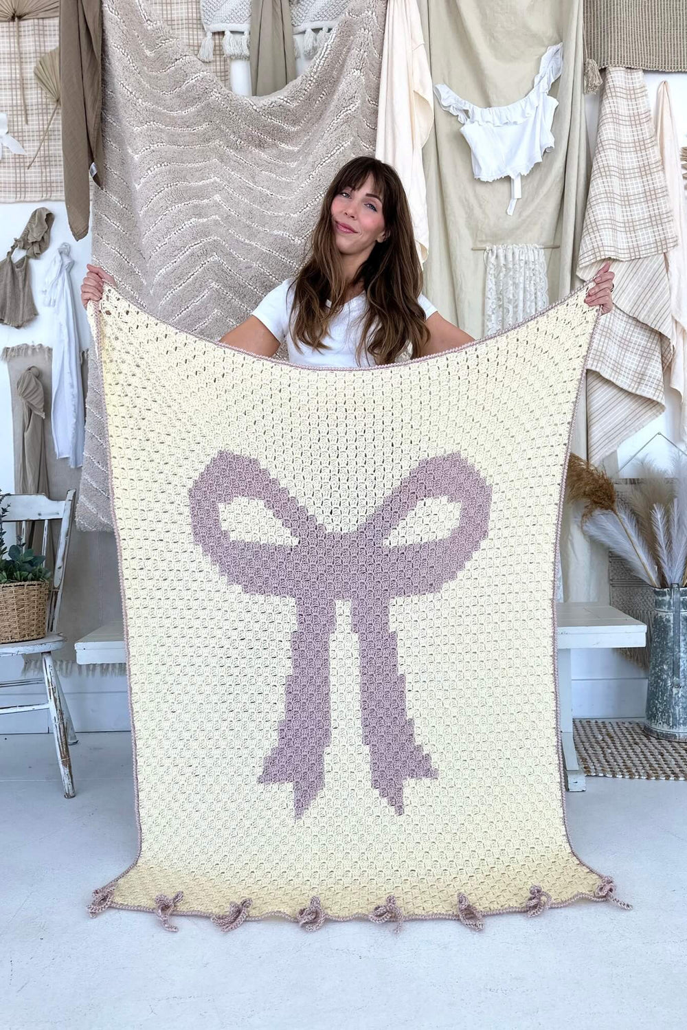 Crochet Kit - The Clara Throw – Lion Brand Yarn