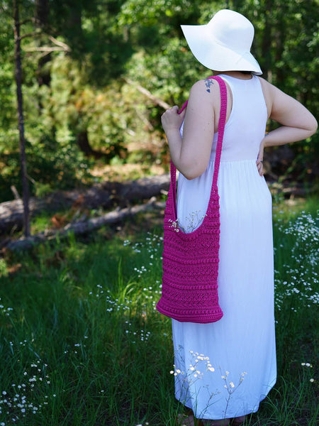 Crochet Kit - Rosebud Tote Bag – Lion Brand Yarn