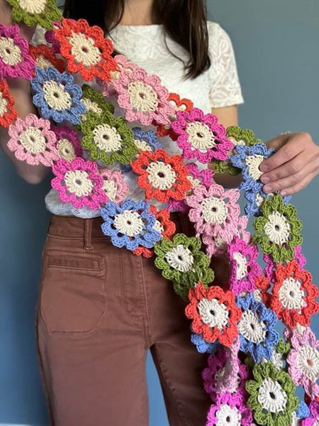 Crochet Kit - Flower Power Scarf – Lion Brand Yarn