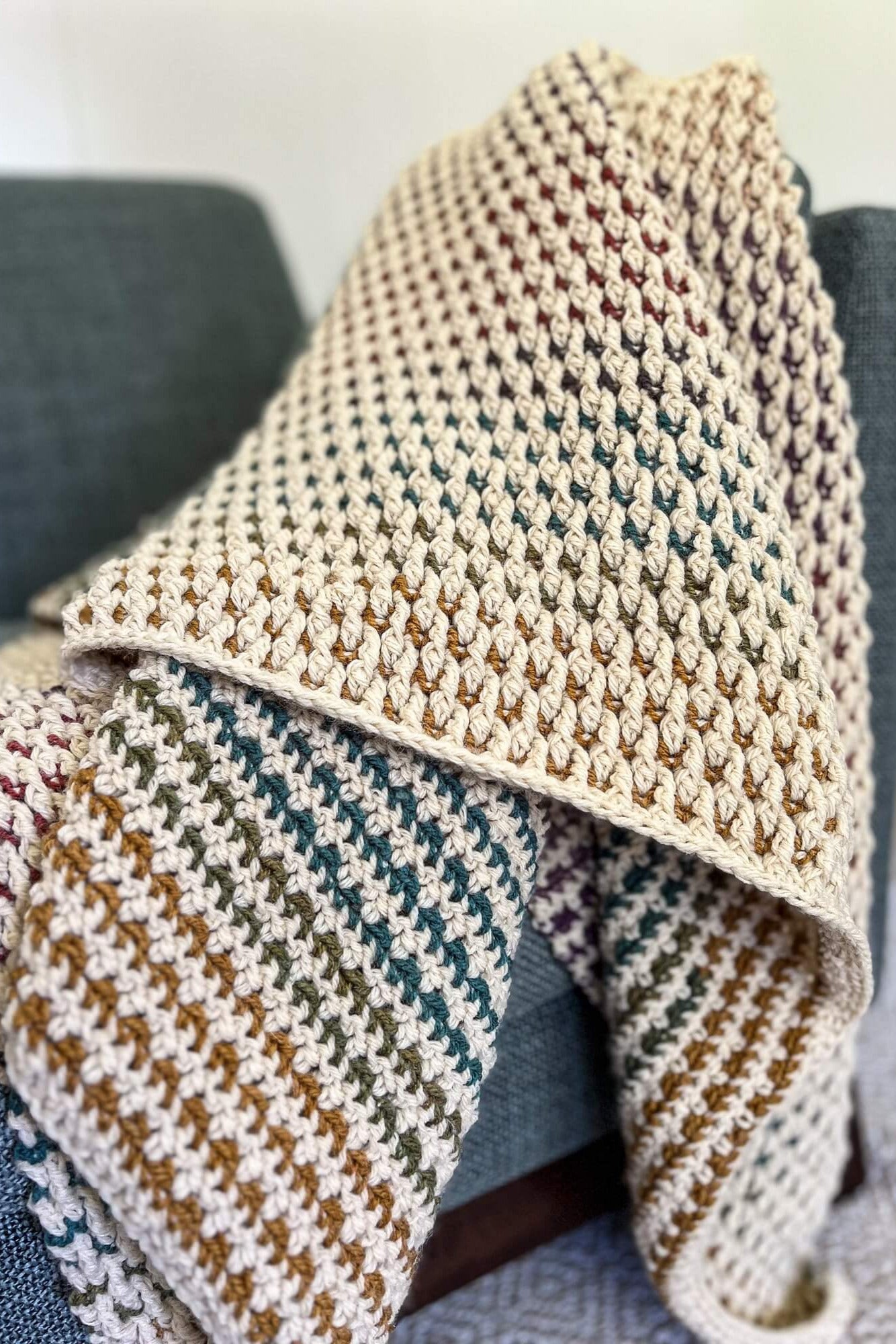 Crochet Kit - Cozy Gradient Throw Blanket – Lion Brand Yarn