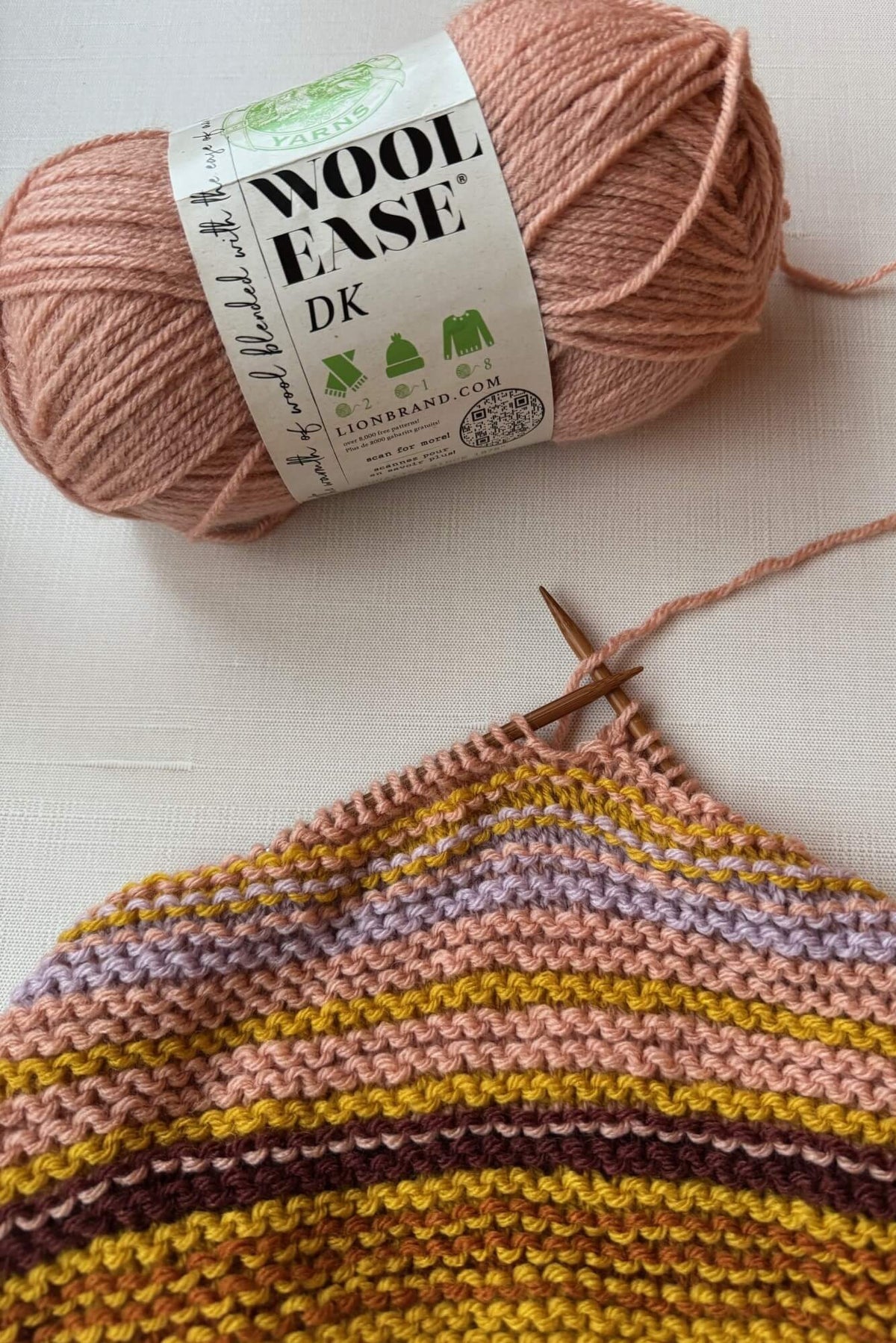 Knit Temperature Blanket 2025 – Lion Brand Yarn