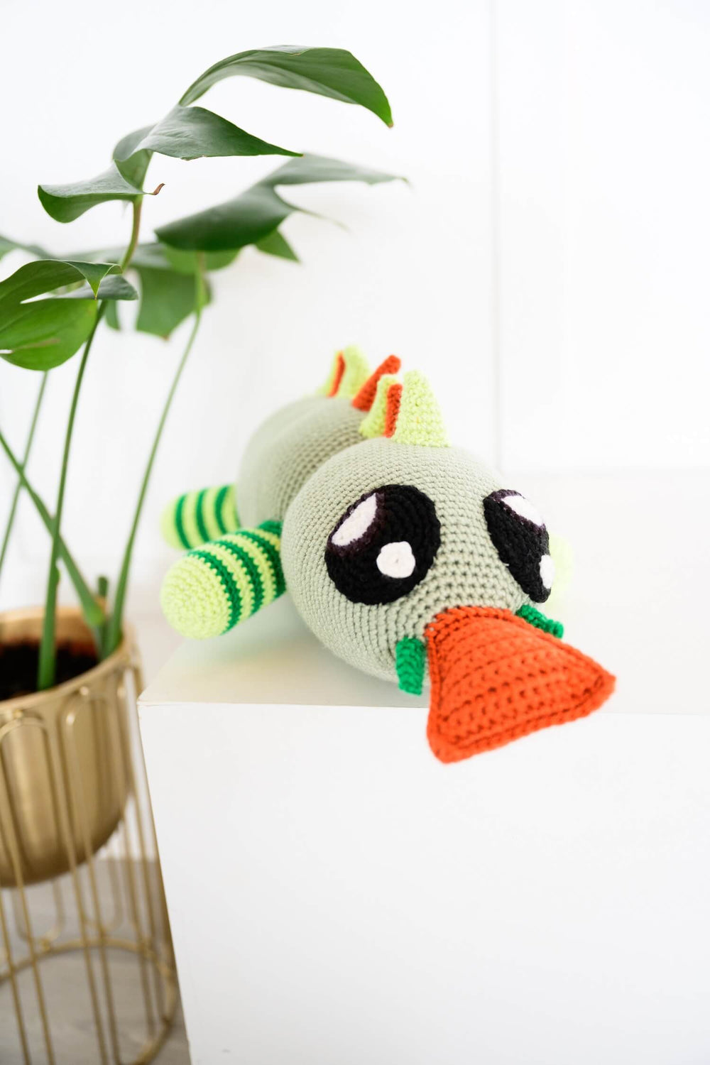 Yarnster Penelope (Crochet) – Lion Brand Yarn