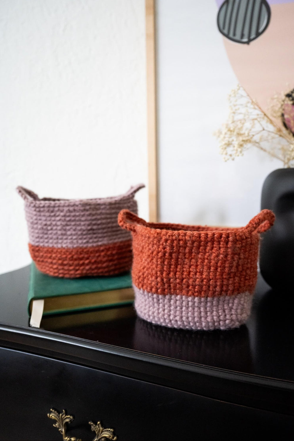 Two-Color Basket (Crochet) – Lion Brand Yarn