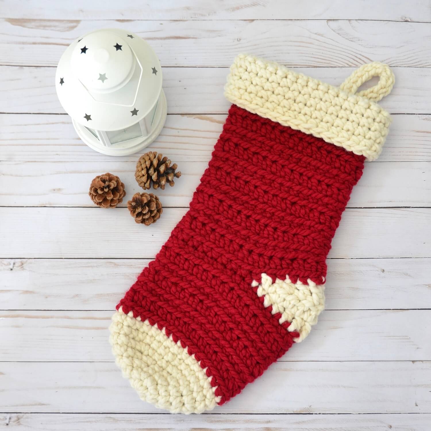 Holiday Stocking (Crochet) – Lion Brand Yarn