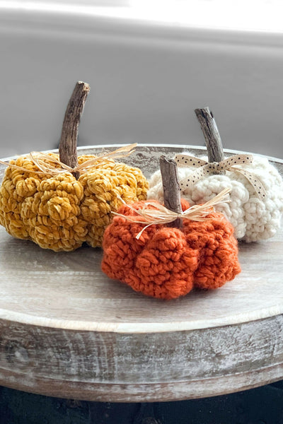 The Knobby Pumpkin (Crochet) – Lion Brand Yarn