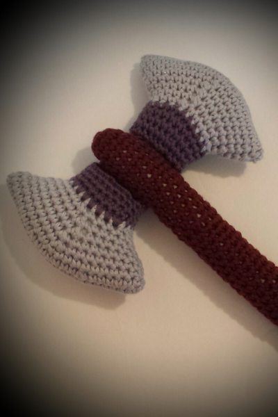 Battle Axe Baby Rattle (Crochet) – Lion Brand Yarn