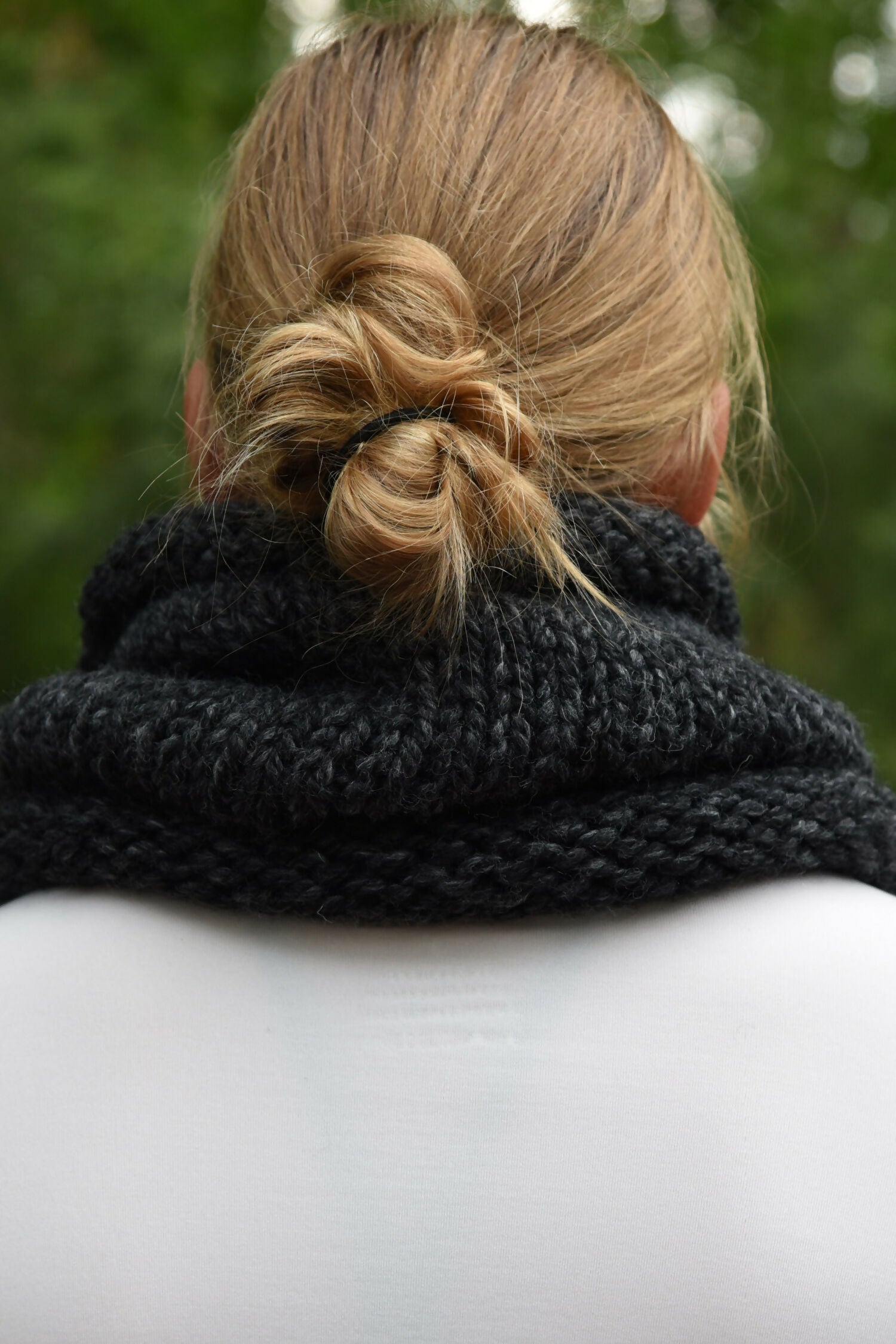 Essential Everyday Cowl (Knit) – Lion Brand Yarn