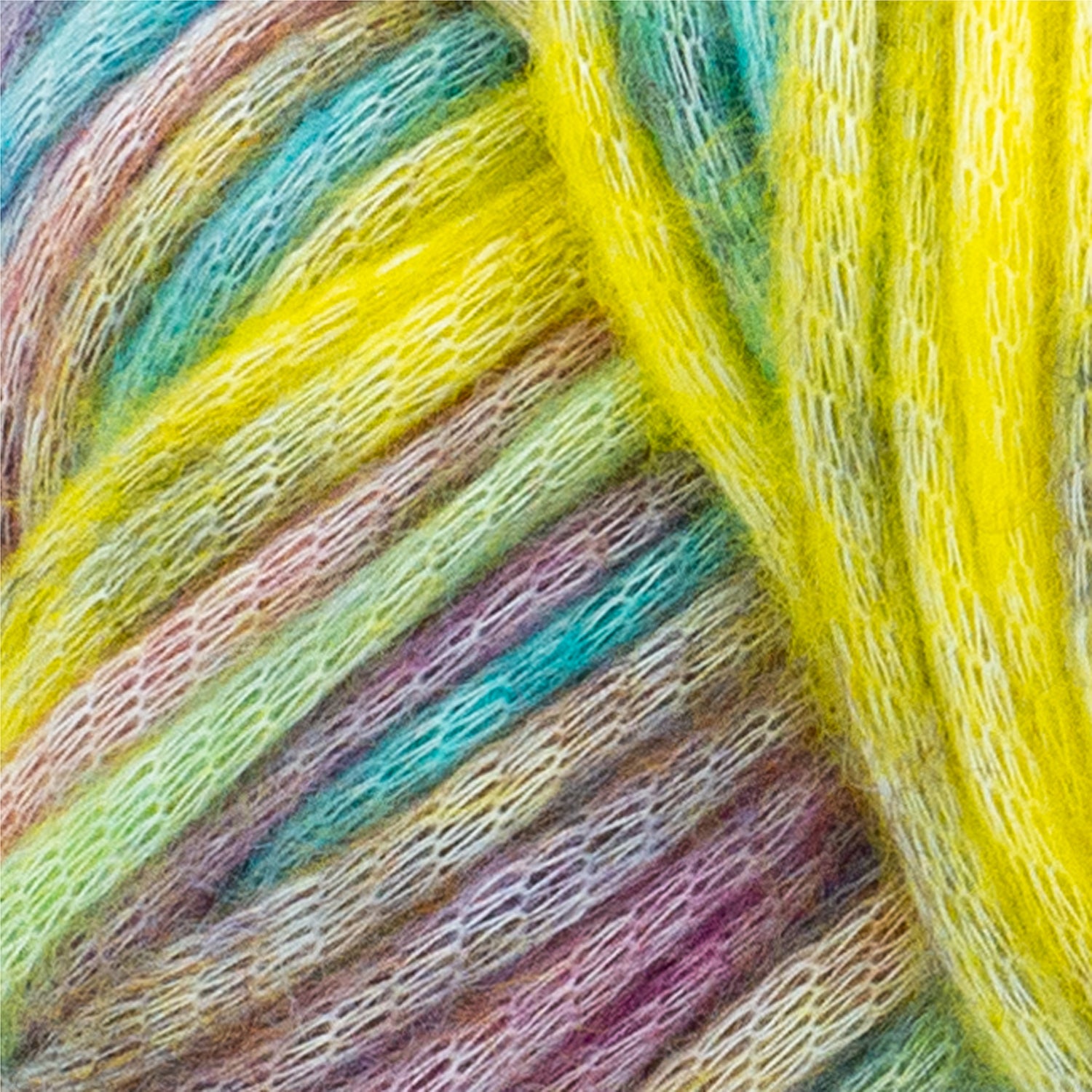 Landscapes® Breeze Yarn – Lion Brand Yarn