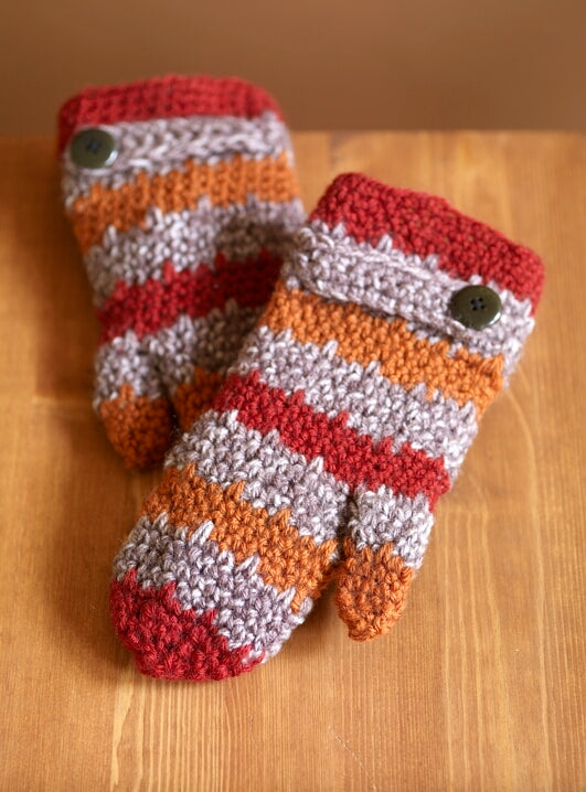 Spray Of Color Pumpkin Mittens (Crochet) – Lion Brand Yarn