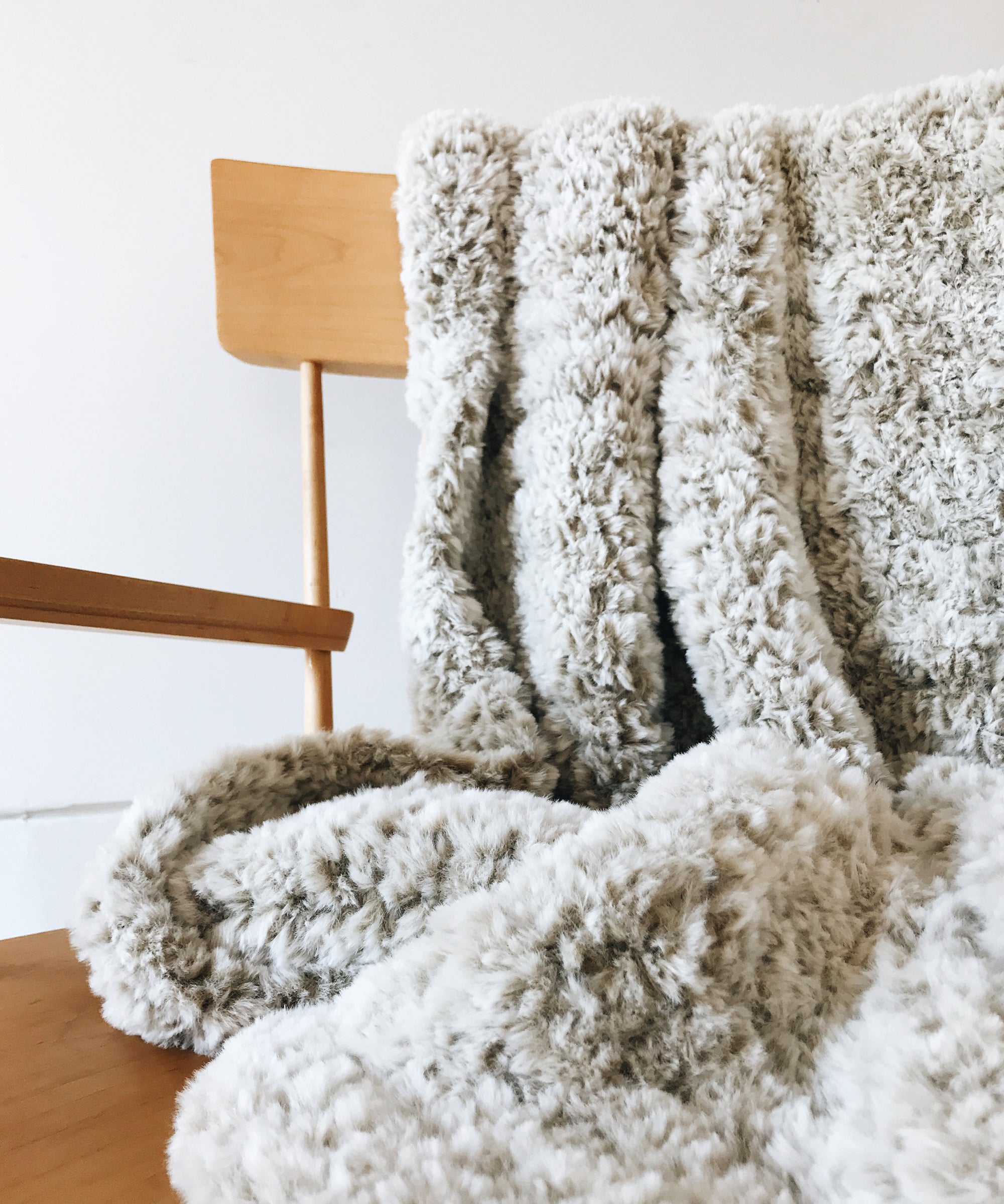 Knit Kit - Paix Throw – Lion Brand Yarn