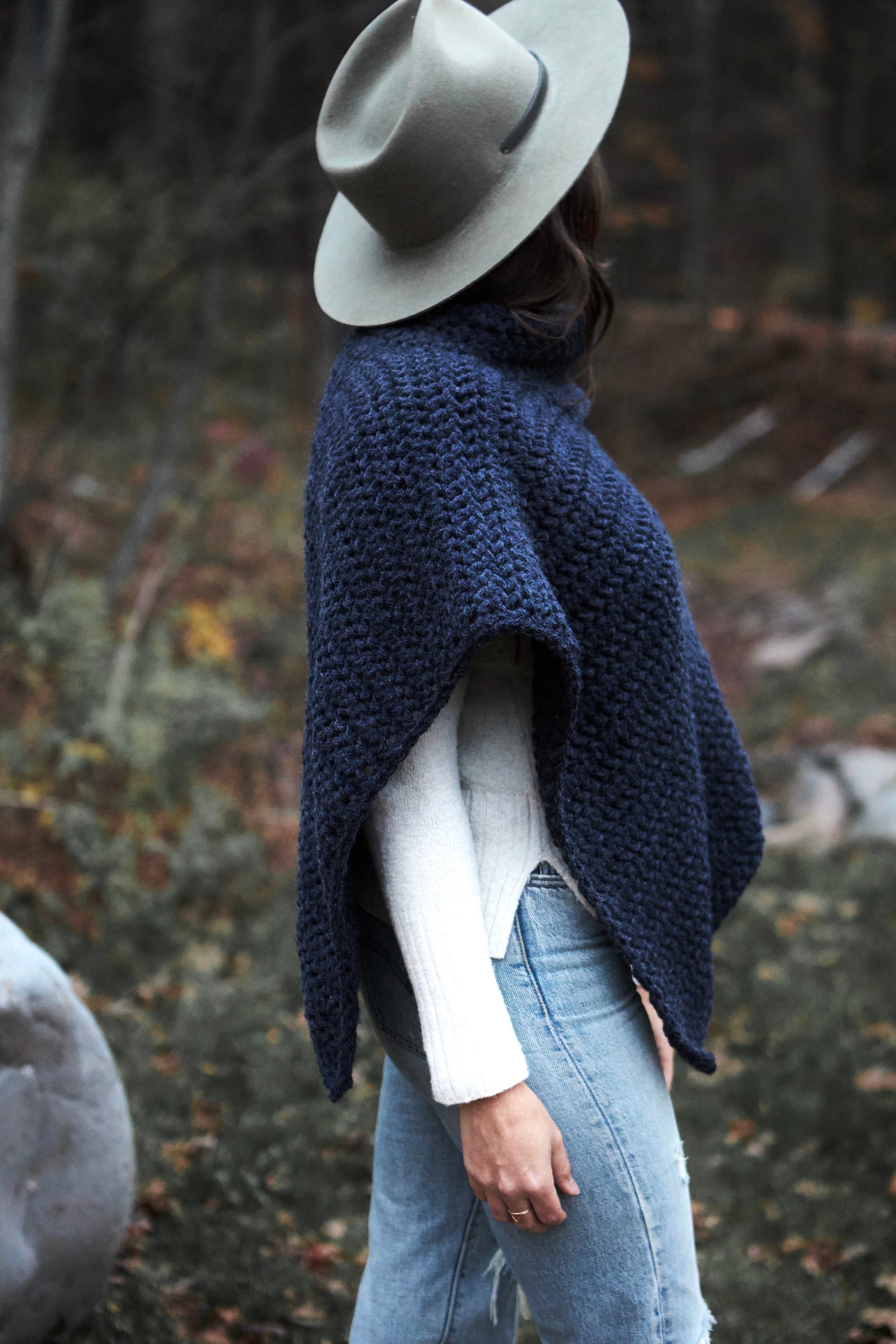 Crochet Kit - Arya Poncho – Lion Brand Yarn