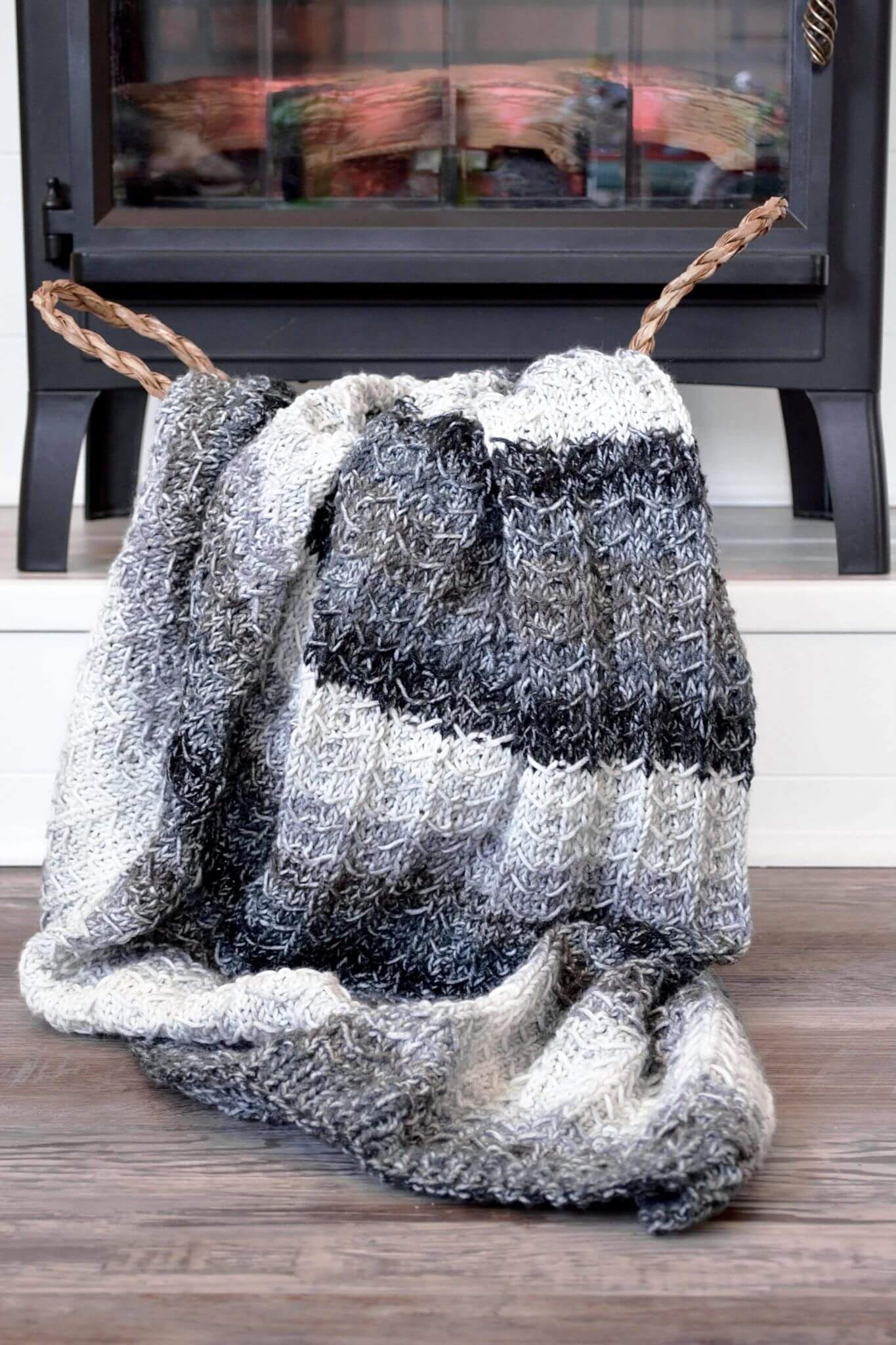 Knit Kit - The Muir Throw Blanket – Lion Brand Yarn
