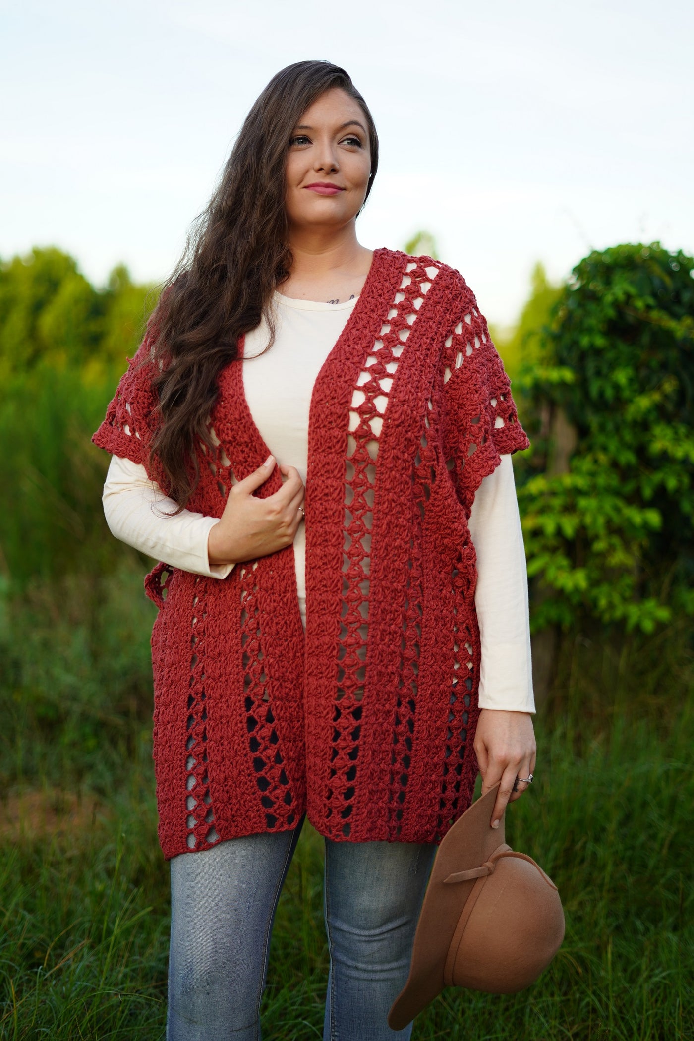 Crochet Kit - Rosebud Dreamer Ruana – Lion Brand Yarn