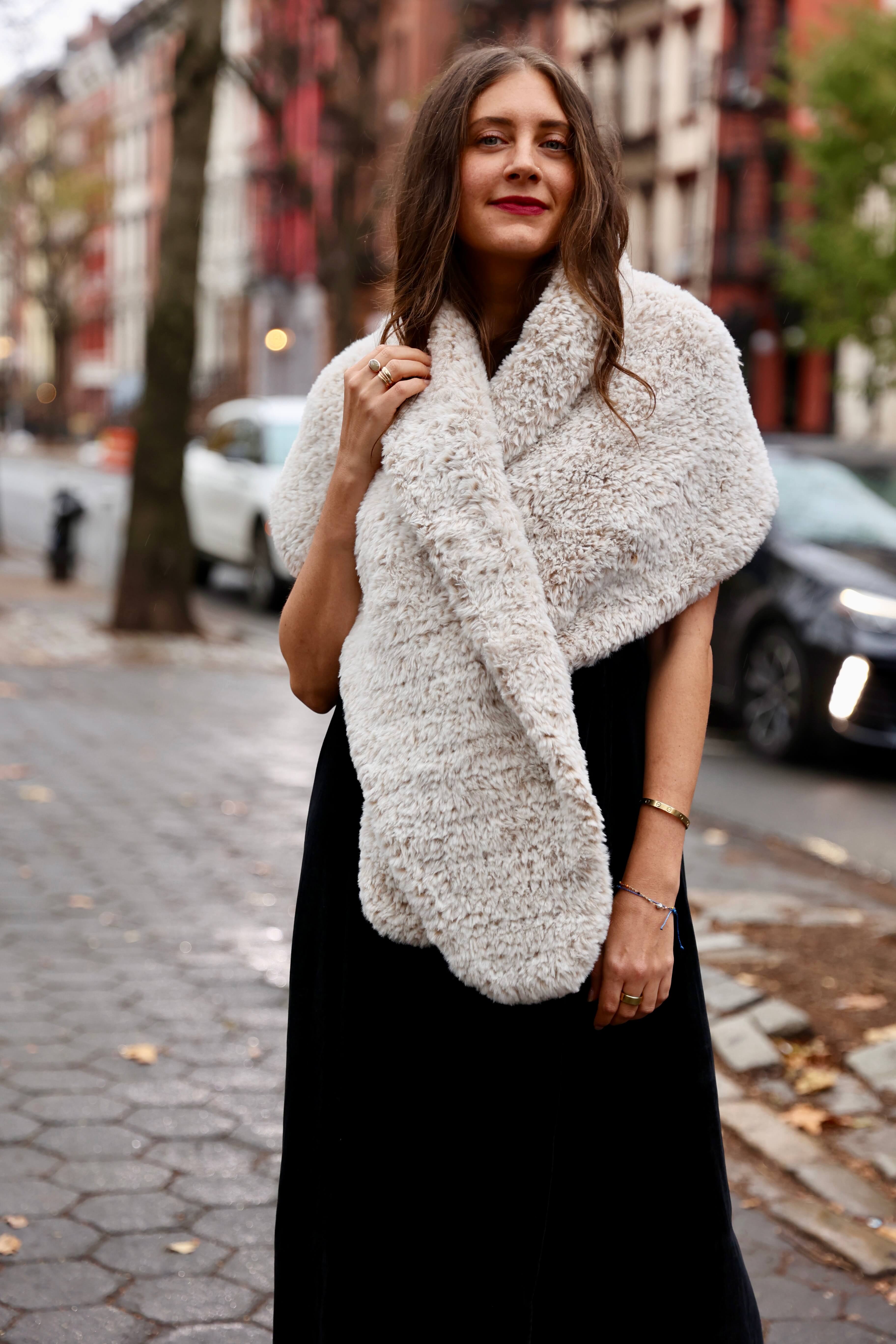 Crochet Kit - Soiree Stole – Lion Brand Yarn