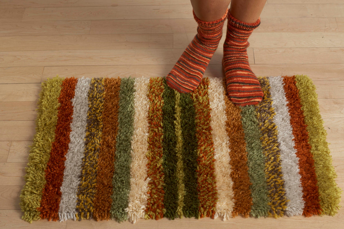Striped Latch Hook Rug (Crafts) – Lion Brand Yarn