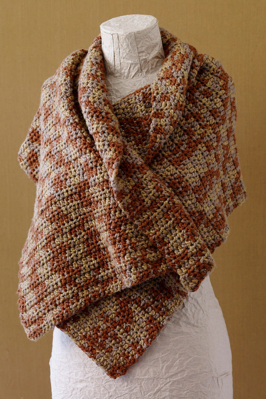 Caramel Tweed Shawl (Crochet) - Version 2 – Lion Brand Yarn
