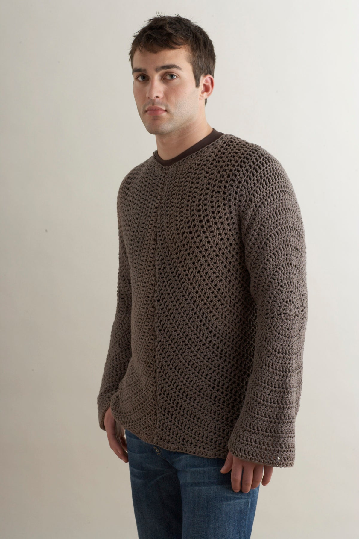 Circular Motion Sweater Pattern (Crochet) - Version 1 – Lion Brand Yarn