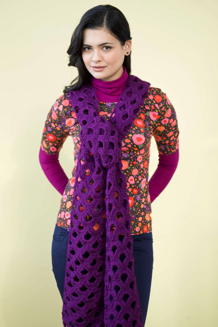 Arabella Scarf (Crochet) – Lion Brand Yarn