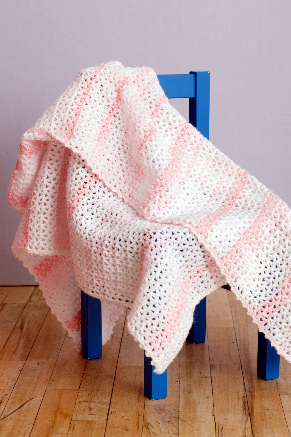 Pink V Stitch Baby Throw Pattern (Crochet) - Version 1 – Lion Brand Yarn