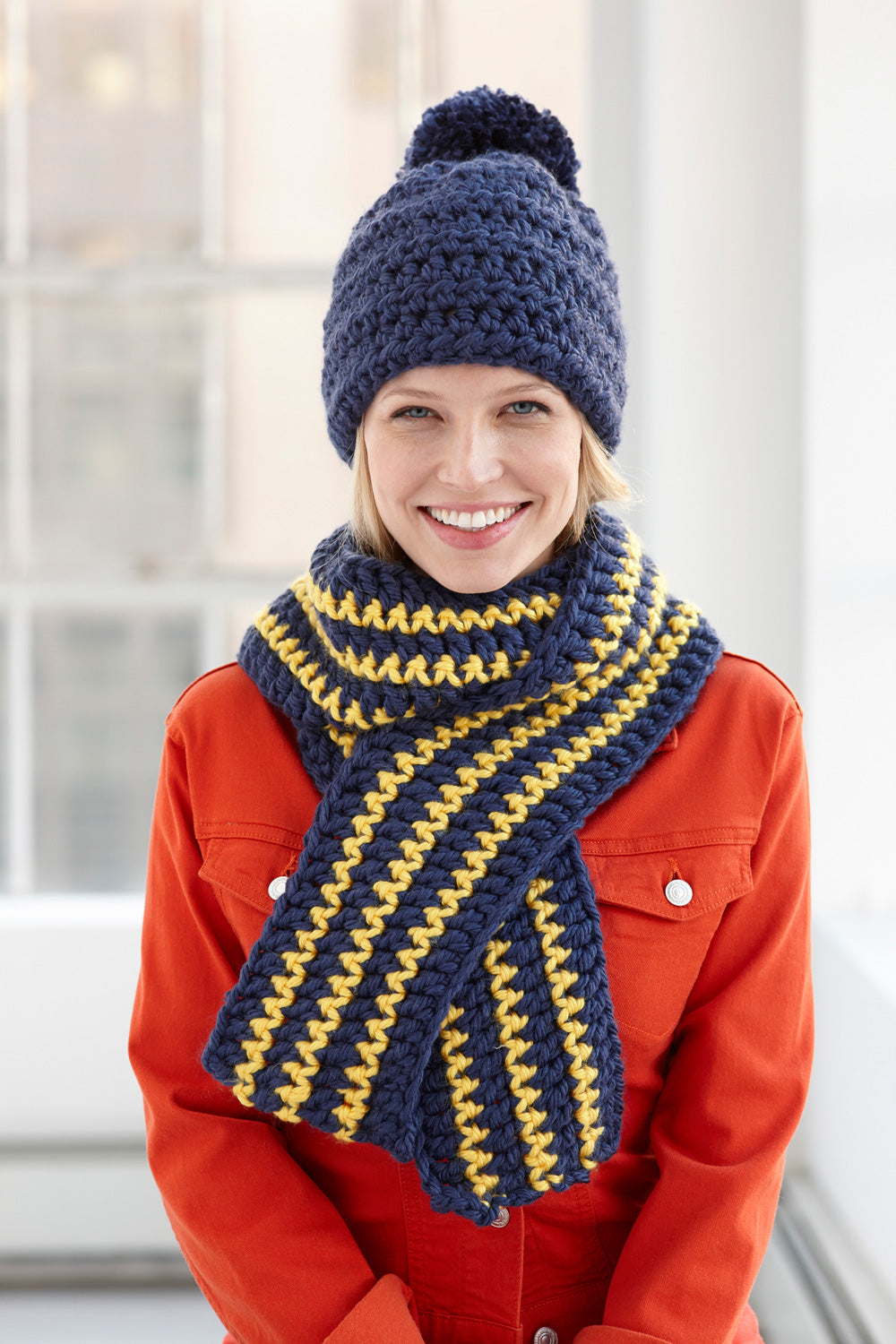 School Colors Hat and Scarf Set (Crochet) - Version 4 – Lion Brand Yarn