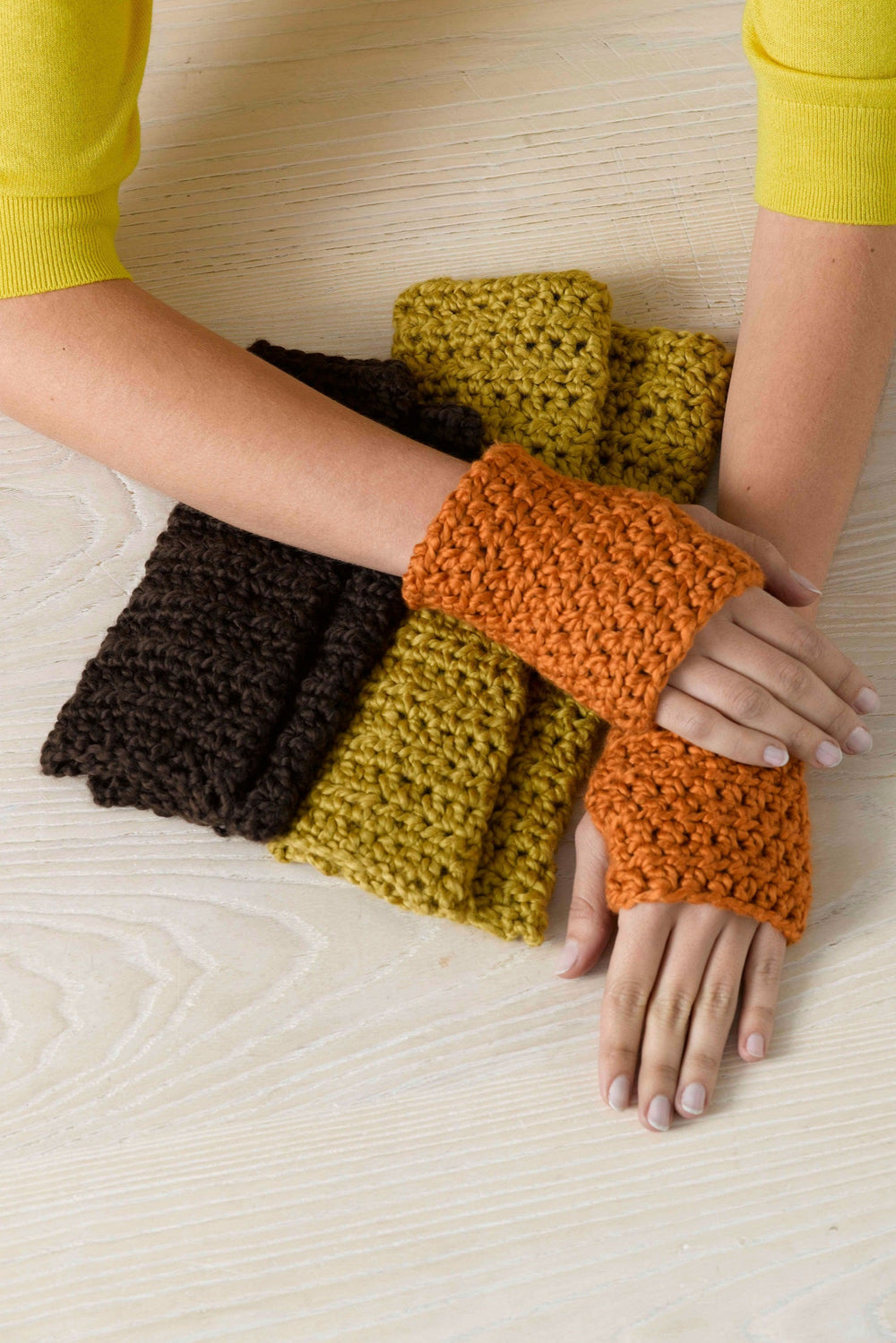 Warming Trend Wristers (Crochet) – Lion Brand Yarn