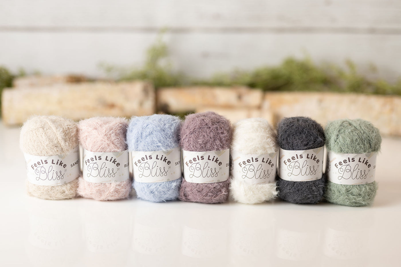 Feels Like Bliss® Yarn Minis (Assorted 7 Pack) – Lion Brand Yarn