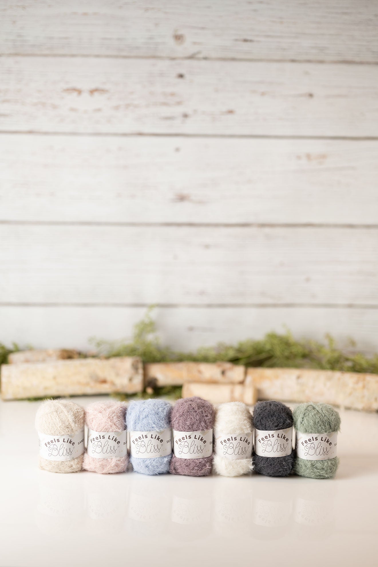 Feels Like Bliss® Yarn Minis (Assorted 7 Pack) – Lion Brand Yarn