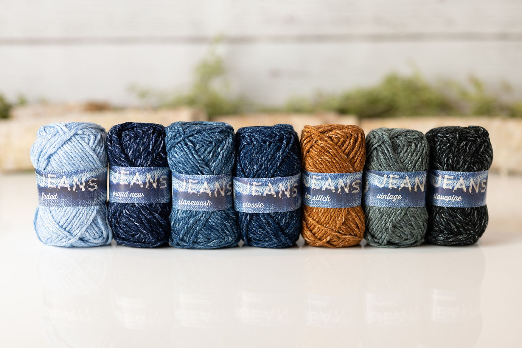 Jeans® Yarn Minis (Assorted 7 Pack) – Lion Brand Yarn