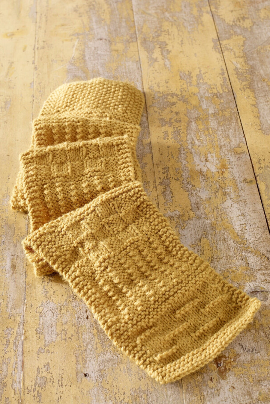 Basic Sampler Scarf Pattern (Knit) – Lion Brand Yarn