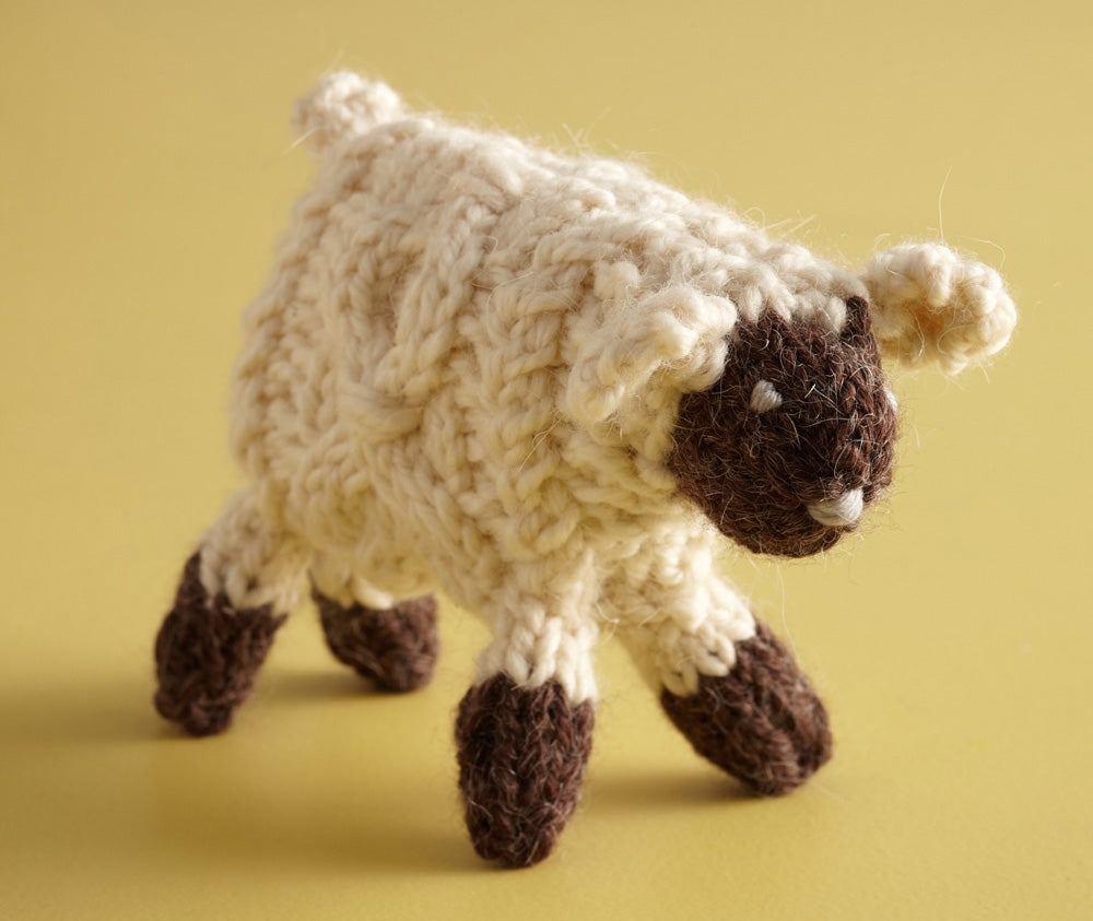 Cabled Sheep Pattern (Knit) - Version 4 – Lion Brand Yarn