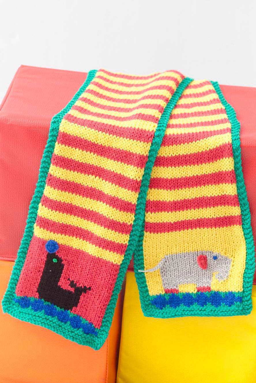 Circus Scarf Pattern (Knit) – Lion Brand Yarn