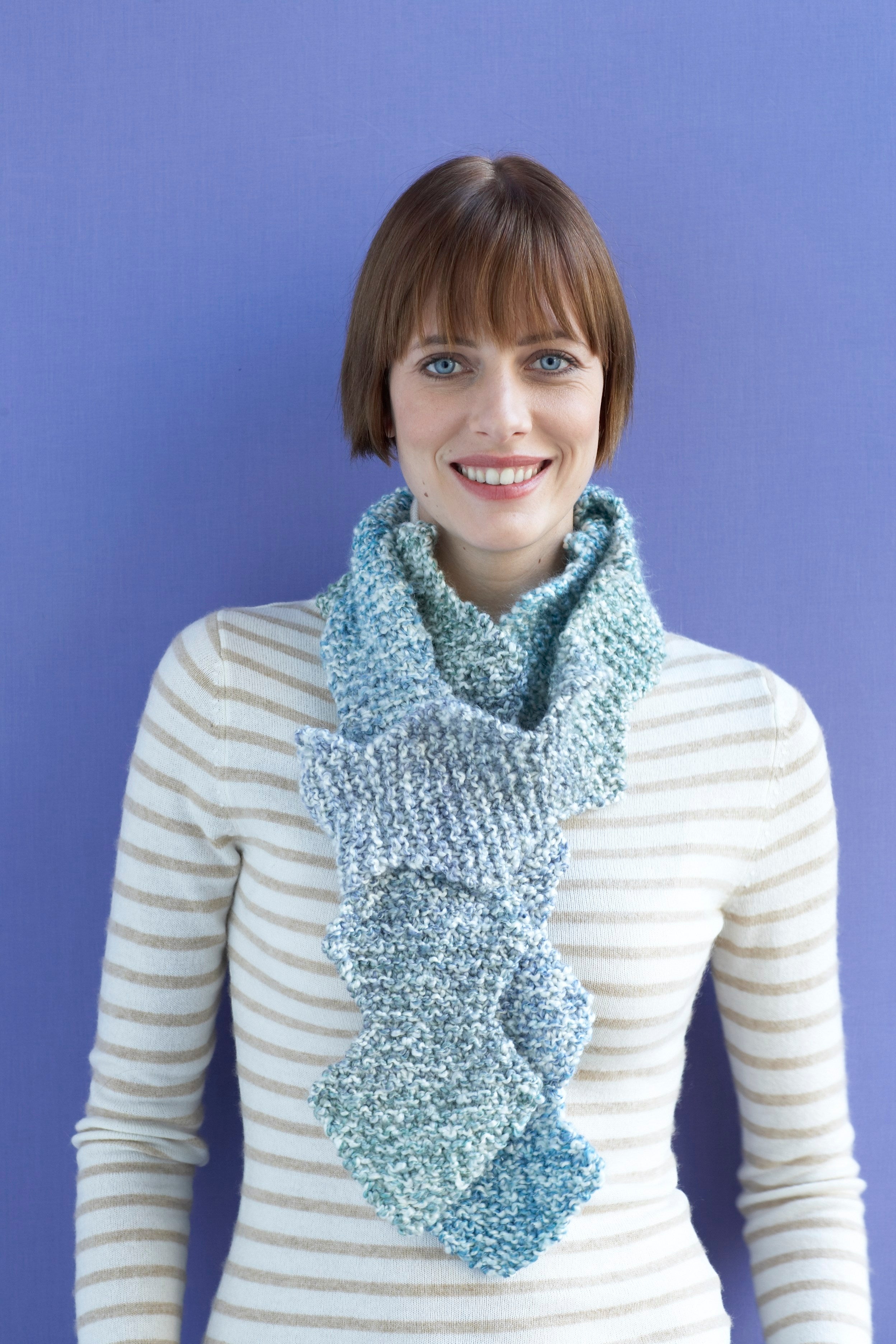 Coastal Zig Zag Scarf (Knit) – Lion Brand Yarn