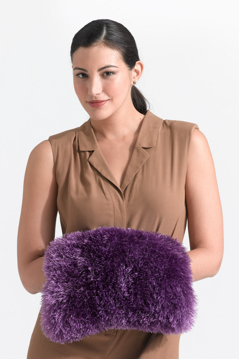 Fur Trimmed Muff (Knit) – Lion Brand Yarn