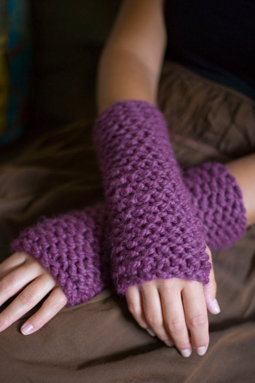 Learn to Knit Cuffs - Version 3 – Lion Brand Yarn