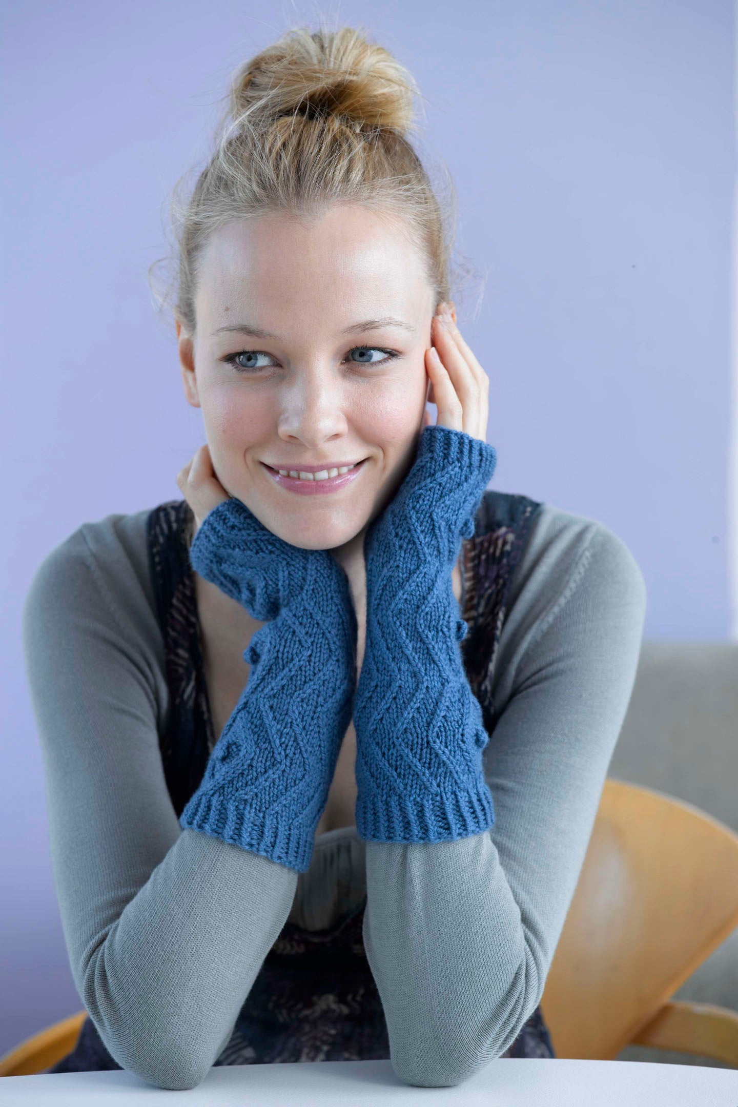 Luxurious Wristlets Pattern (Knit) – Lion Brand Yarn