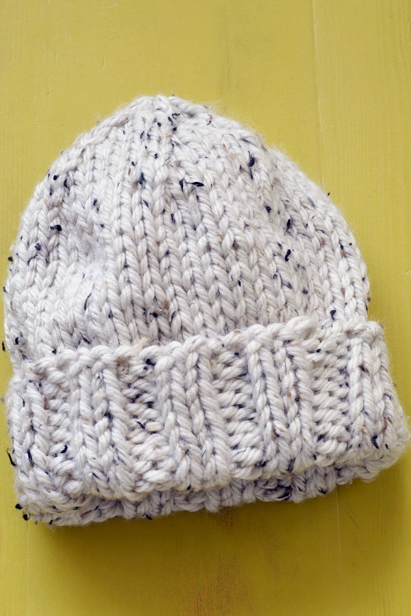 Salt And Pepper Hat Pattern (Knit) – Lion Brand Yarn