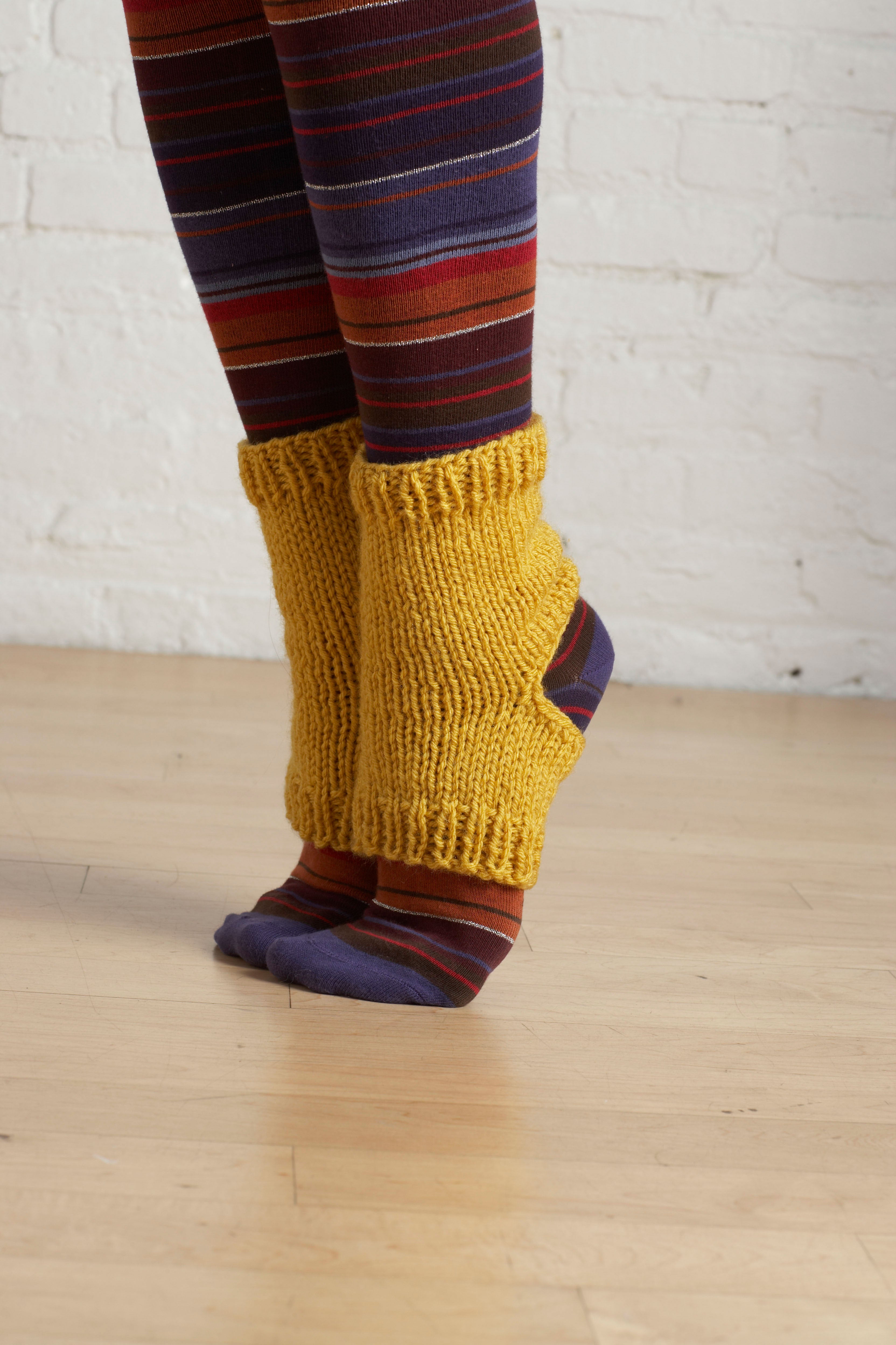 Stirrup Socks Pattern (Knit) – Lion Brand Yarn