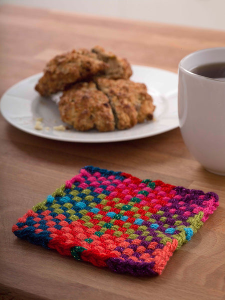 Loom Woven Coasters (Loom-Weave) - Version 3 – Lion Brand Yarn