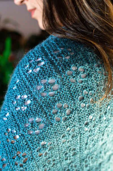 Bella Shawl (Knit) – Lion Brand Yarn