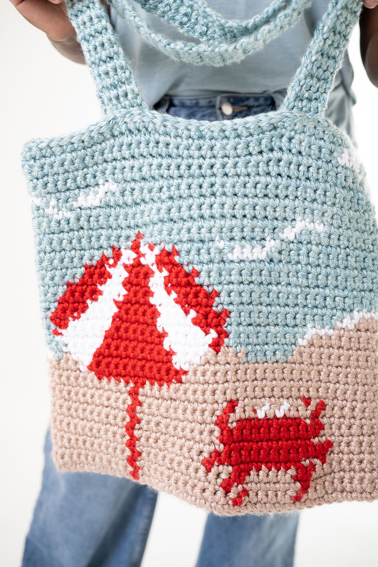 Beach Scene Bag (Crochet) – Lion Brand Yarn