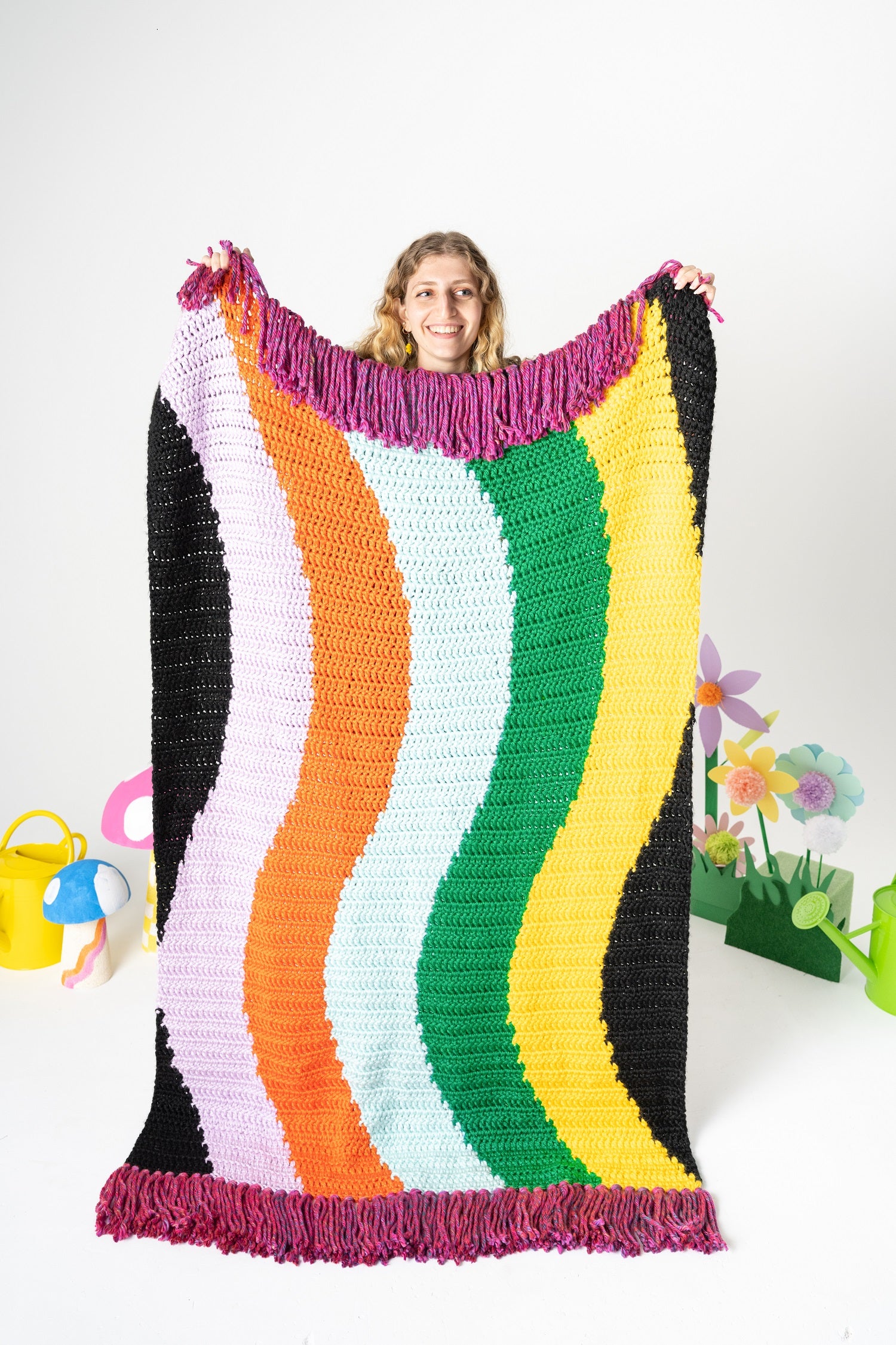 Crochet Kit - Squiggle Blanket – Lion Brand Yarn