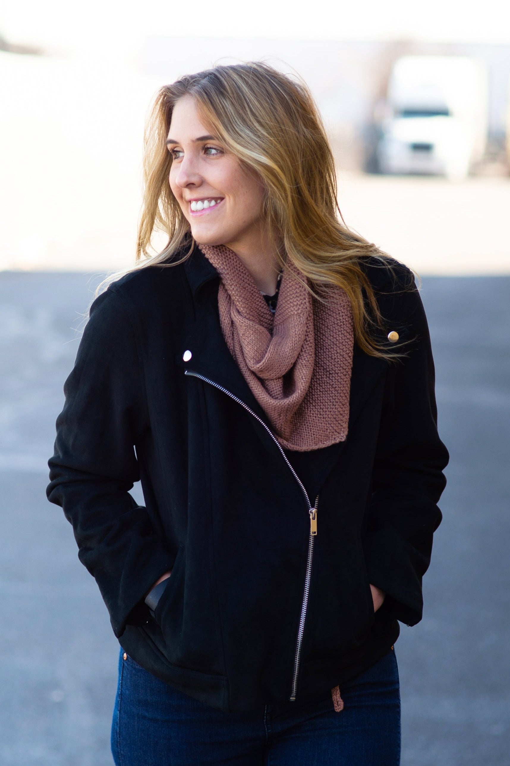 Shallow Triangle Shawl (Knit) – Lion Brand Yarn