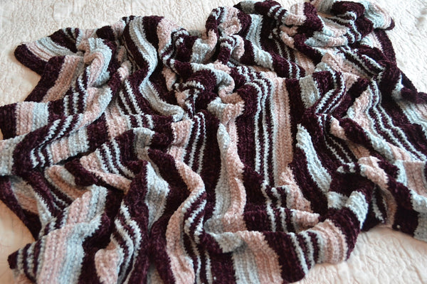 Crochet Kit - Eros Throw – Lion Brand Yarn