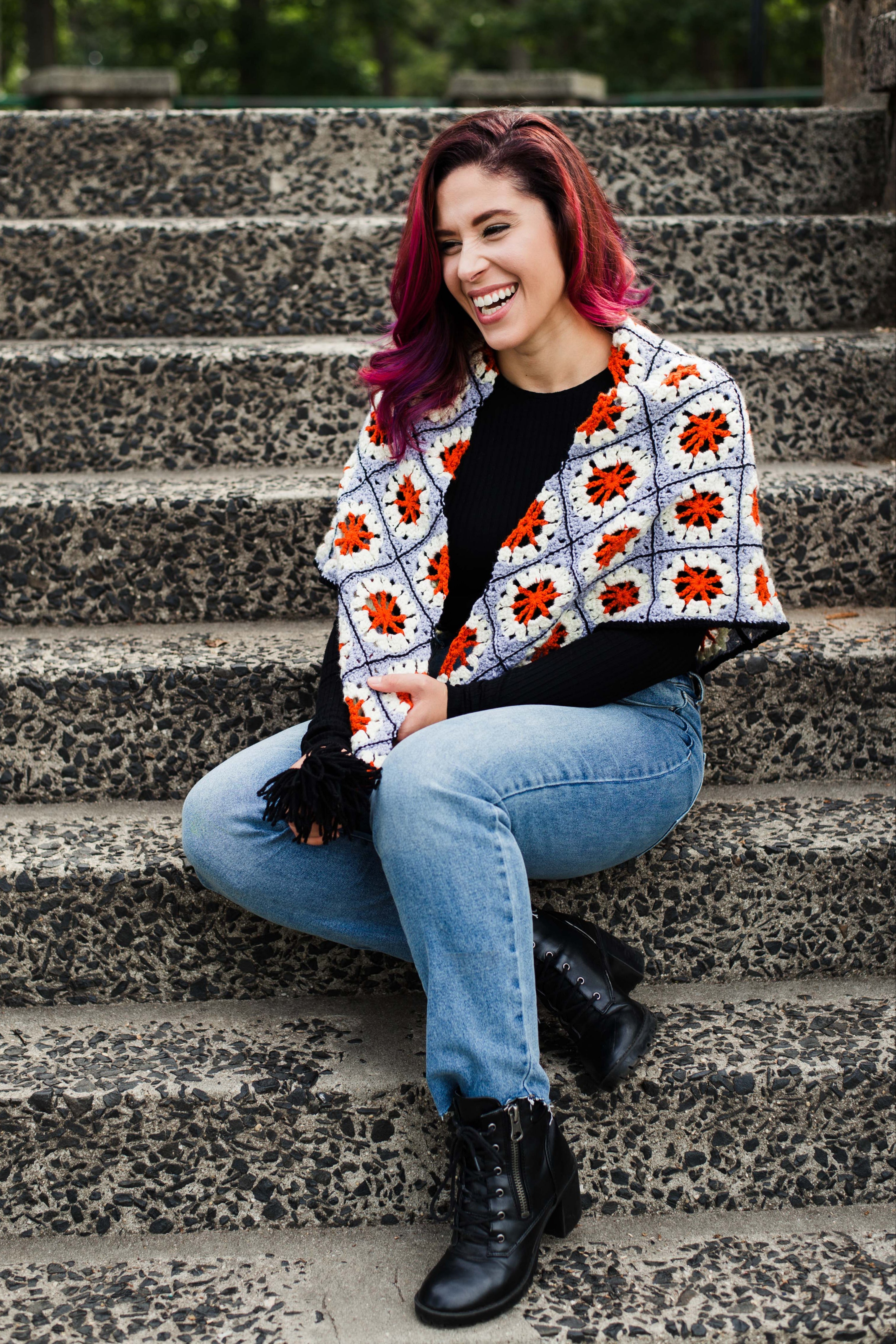Granny Square Triangle Shawl (Crochet) – Lion Brand Yarn