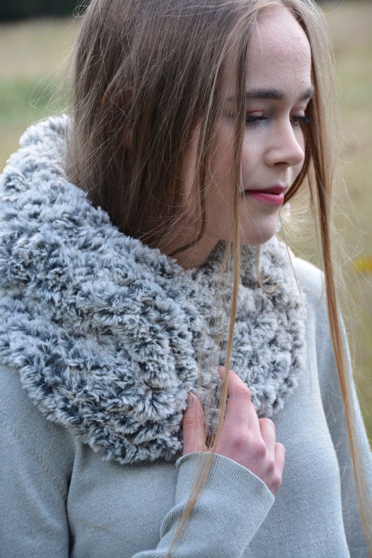 Faux Fur Hooded Cowl – Lion Brand Yarn