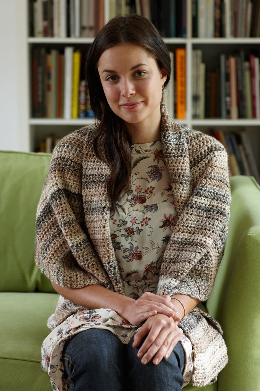 Caramel Tweed Shawl (Crochet) - Version 1 – Lion Brand Yarn